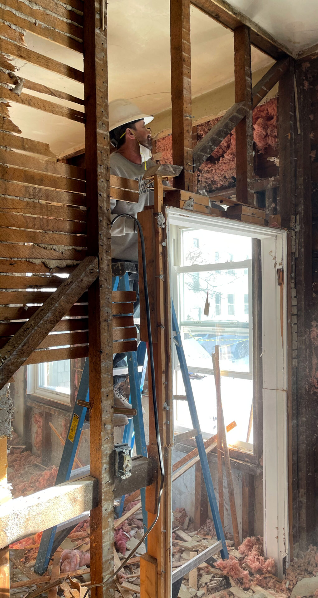 Massachusetts Residential Demolition - Cruz Solutions INC.